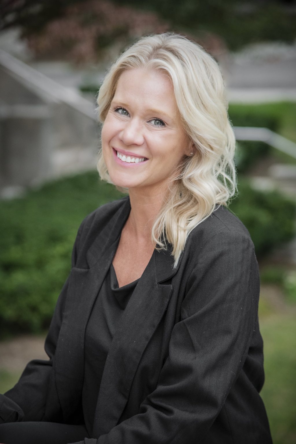 About Us - Jamie Morris